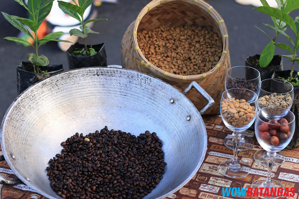 Kapeng Barako Festival 2017 at ang World Record Attempt sa Longest Line ...