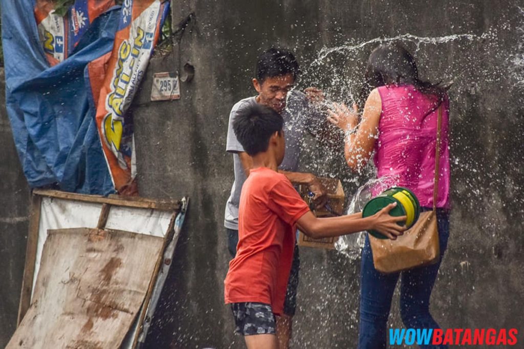 Buling-buling : Ang tradisyon ng basaan sa Batangas | WOWBatangas.com ...