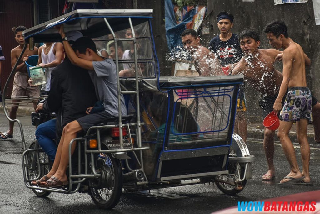 Buling-buling : Ang tradisyon ng basaan sa Batangas | WOWBatangas.com ...