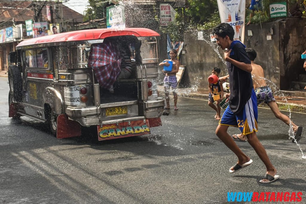Buling-buling : Ang tradisyon ng basaan sa Batangas | WOWBatangas.com ...