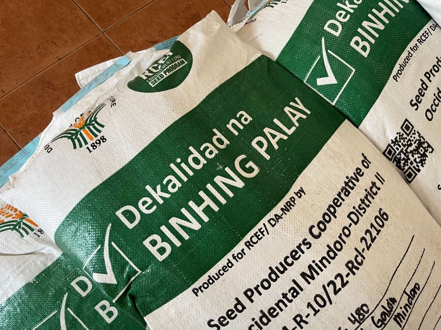 Department of Agriculture, PhilRice Back Laurel, Batangas Rice Farmers ...